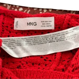 Mango | Tops | Mng Mango Crotchet Scalloped V Neckline Cropped Ribbed ...